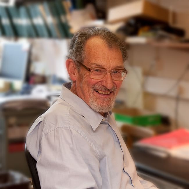 Tony Crowther | MRC Laboratory of Molecular Biology